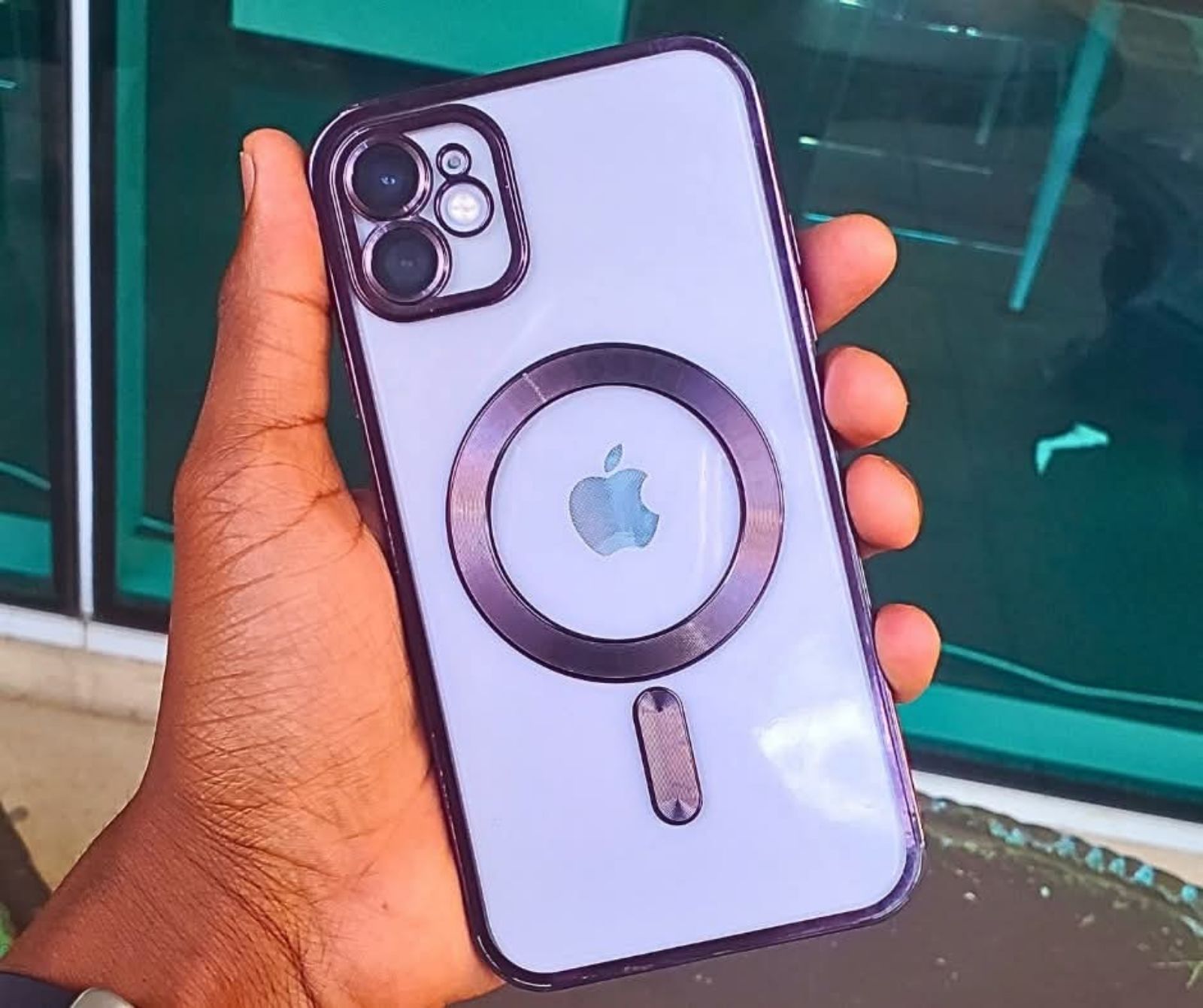 Yaga - marketplace for preloved fashion