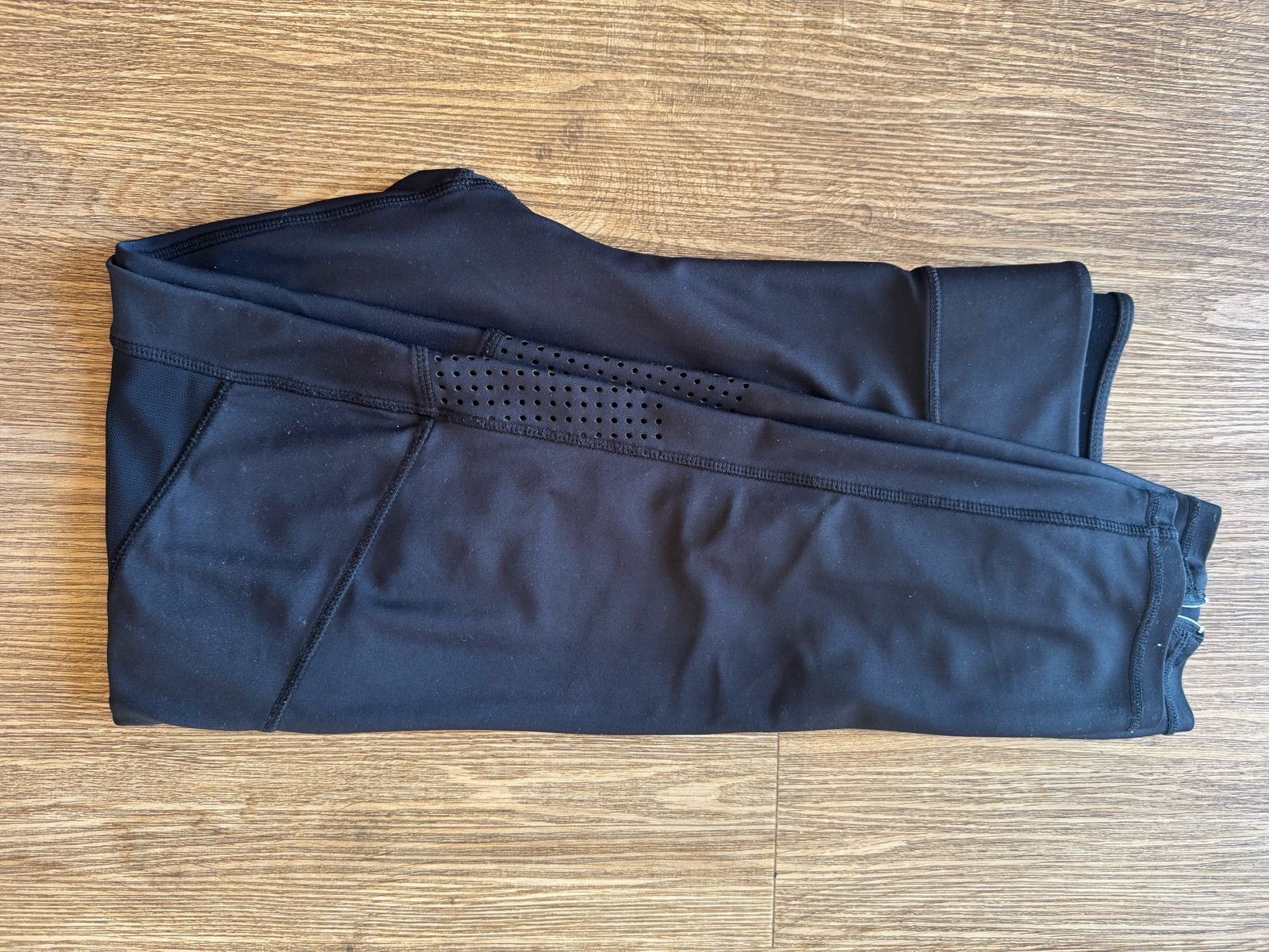 Yaga - marketplace for preloved fashion