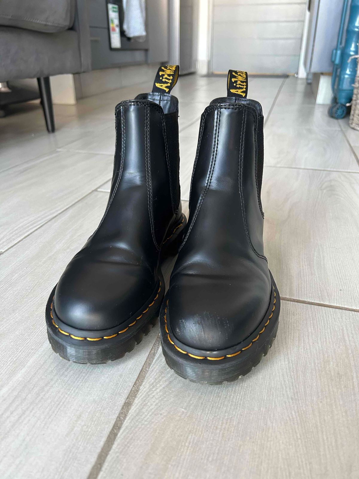 Yaga - marketplace for preloved fashion