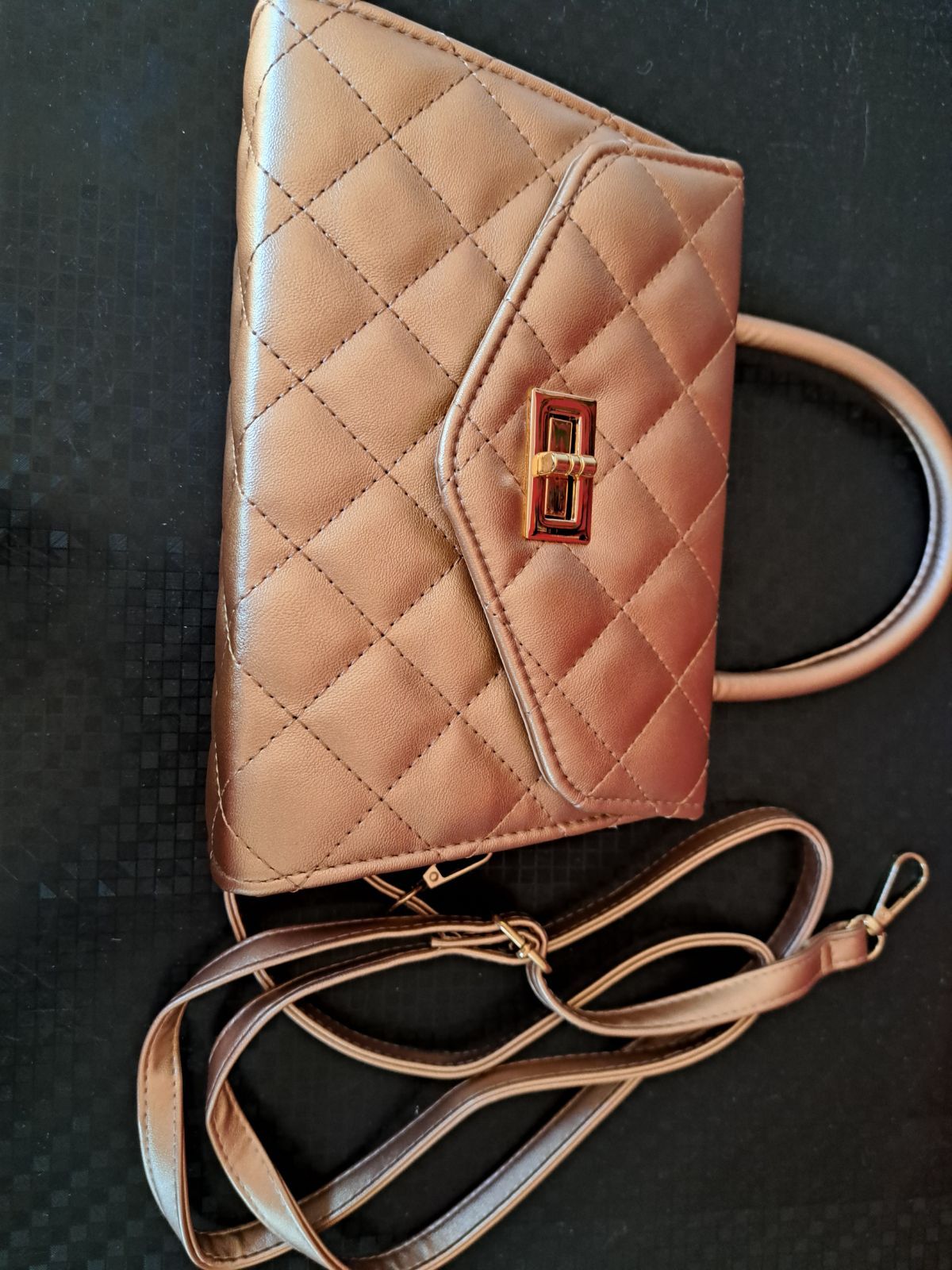 Yaga - marketplace for preloved fashion