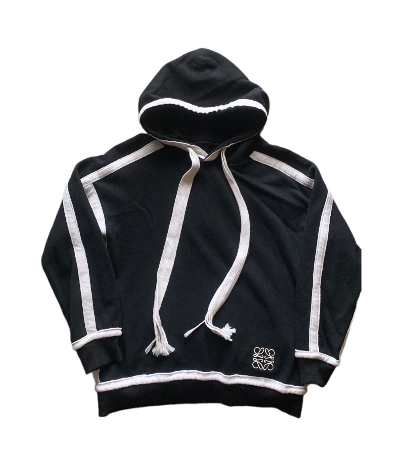 Yaga - marketplace for preloved fashion