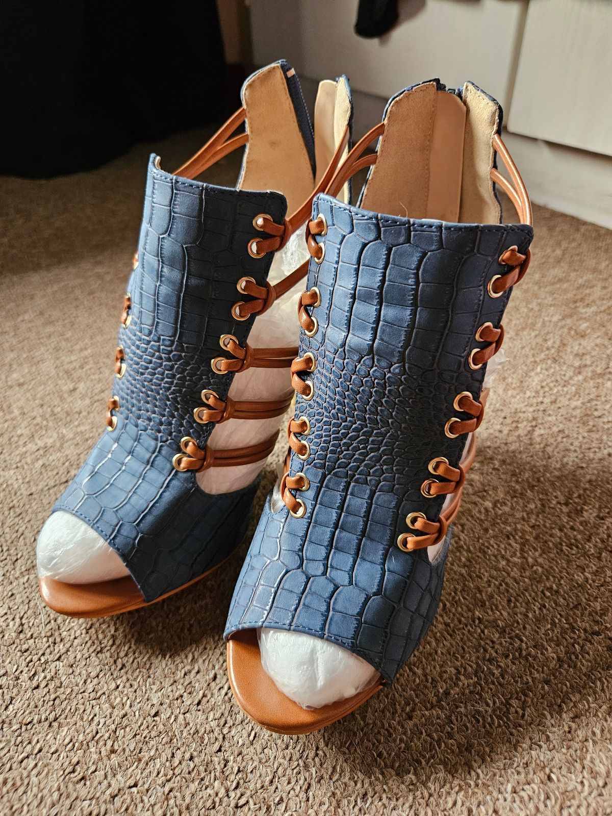 Yaga - marketplace for preloved fashion