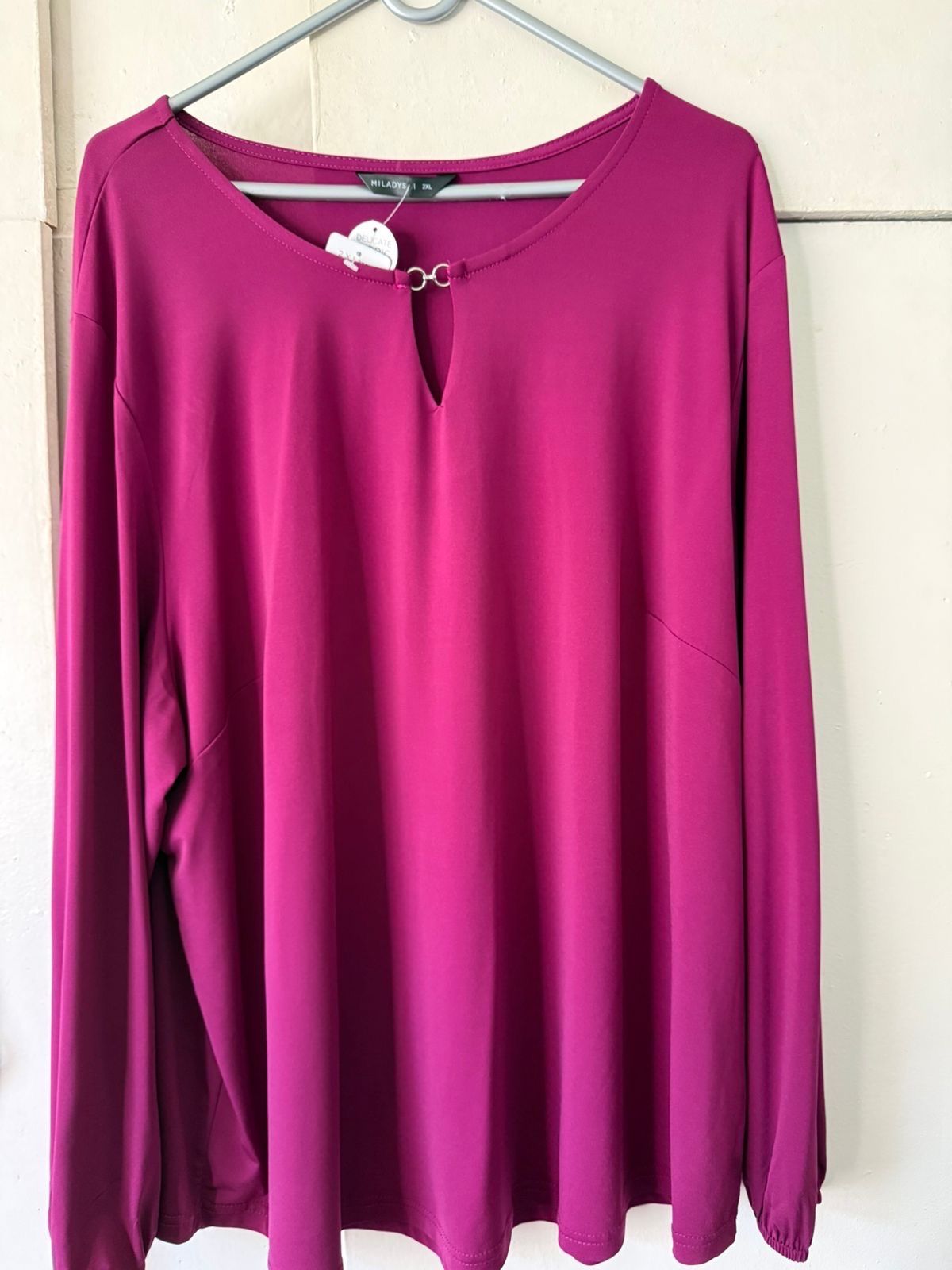 Yaga - marketplace for preloved fashion