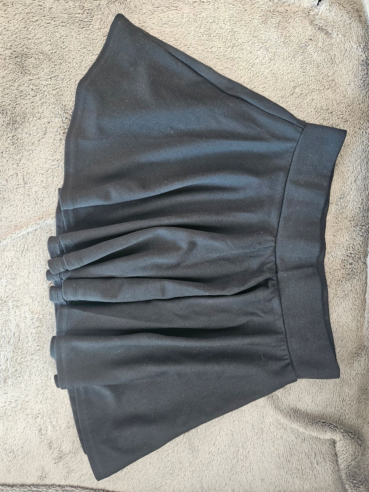 Yaga - marketplace for preloved fashion