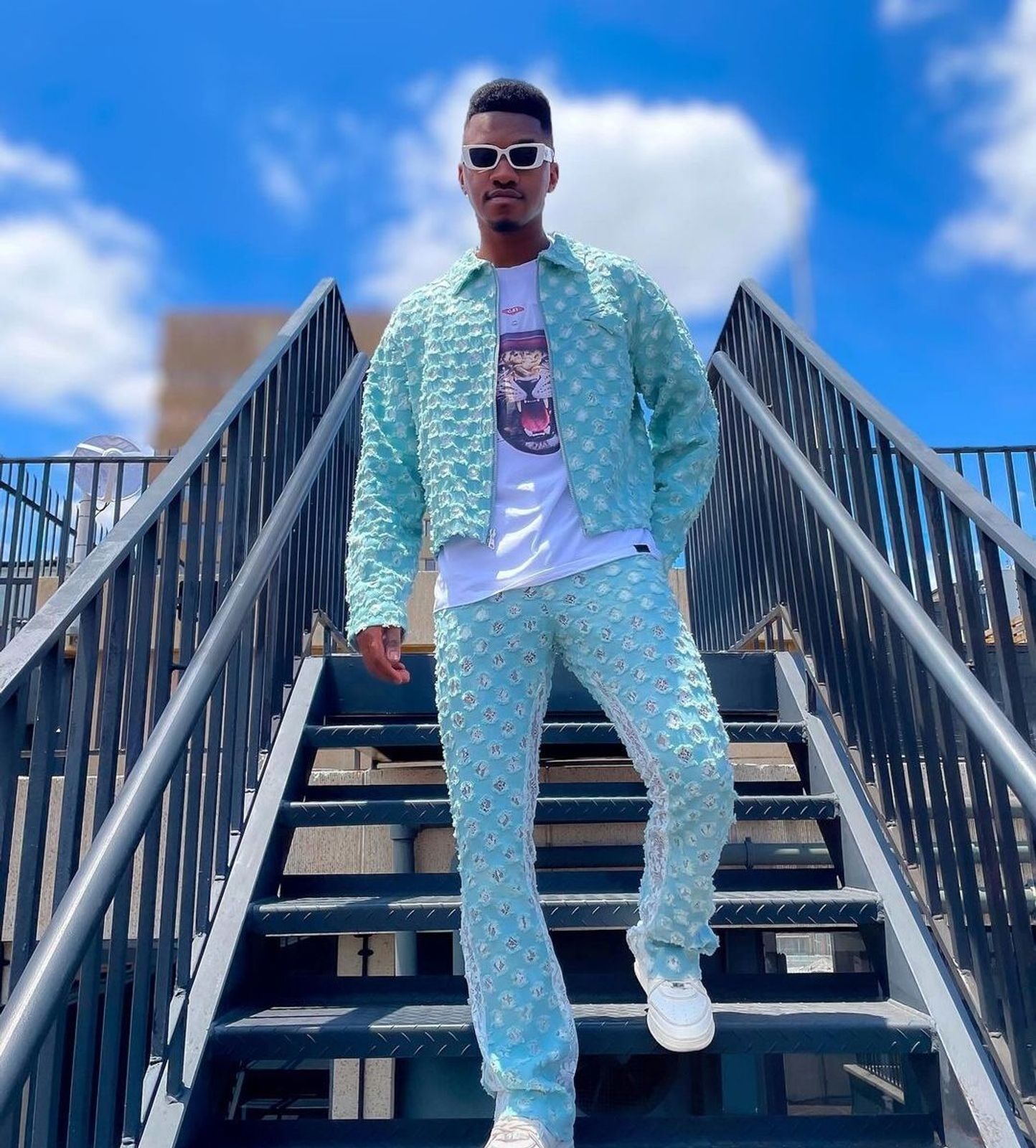 Yaga - marketplace for preloved fashion