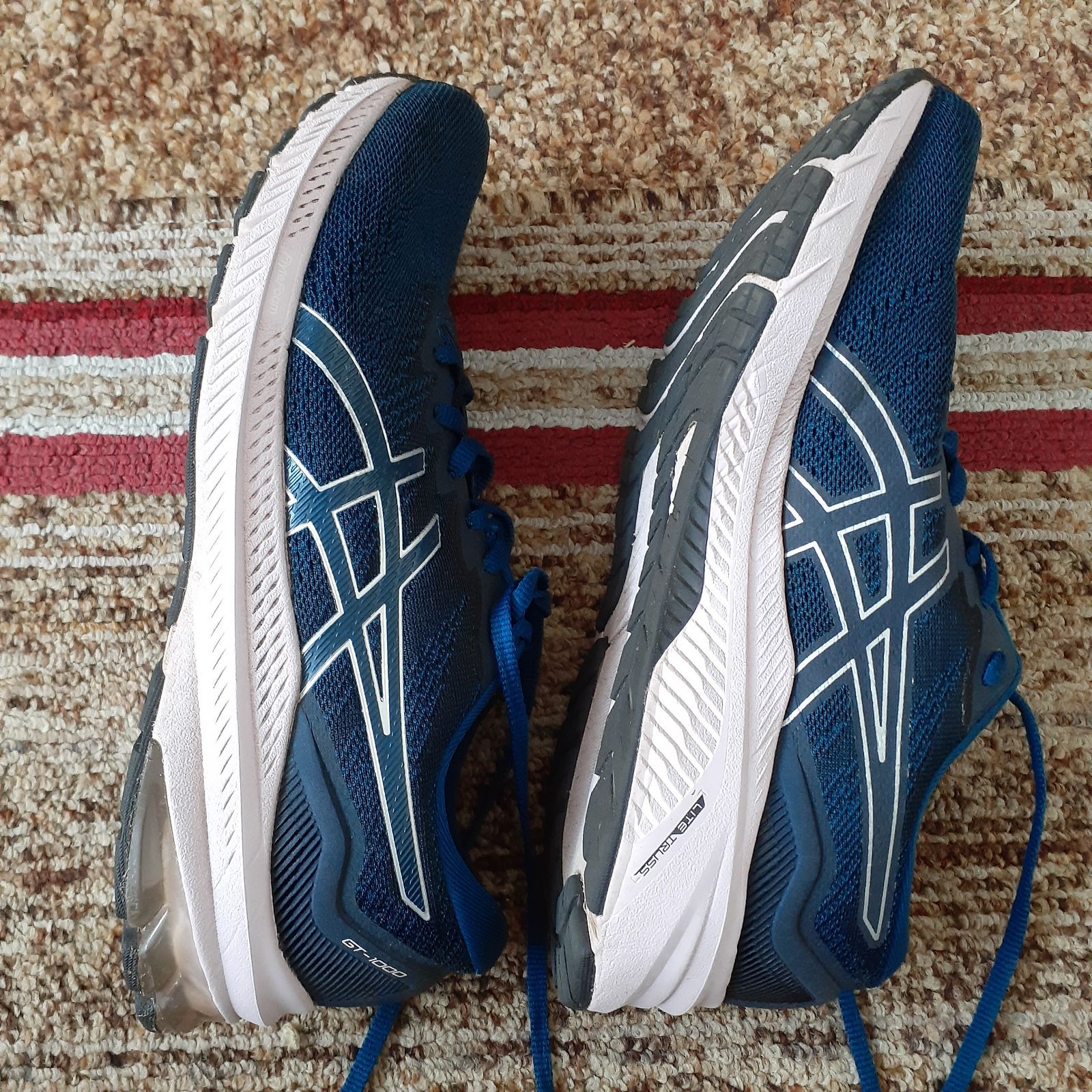 Yaga - marketplace for preloved fashion