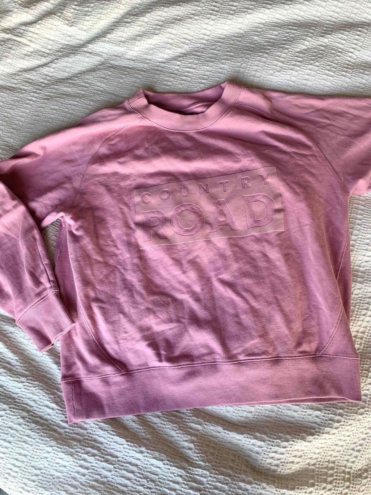 Yaga - marketplace for preloved fashion