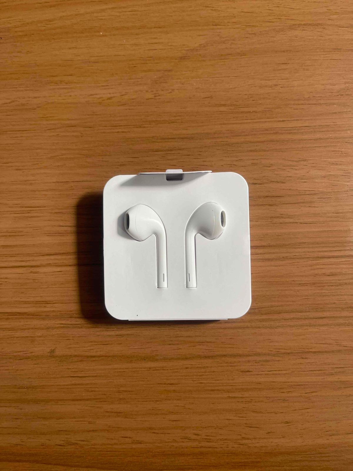 Yaga - marketplace for preloved fashion